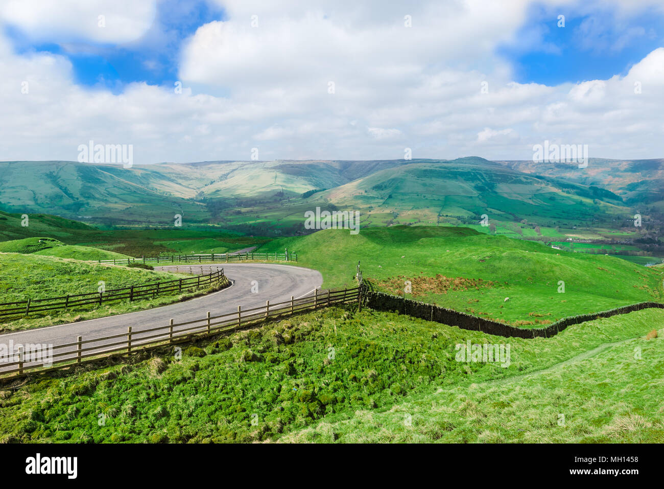 Mam Tor hill near Castleton and Edale in the Peak District National ...