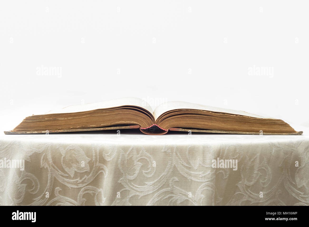 Ancient book opened hi-res stock photography and images - Alamy