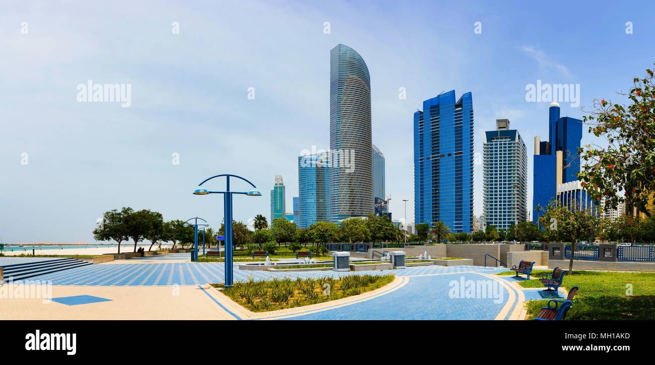 Promeade hi-res stock photography and images - Alamy