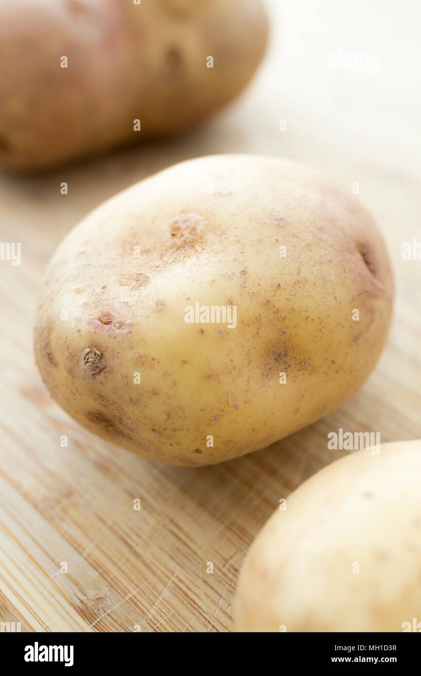 King edward potato hi-res stock photography and images - Alamy