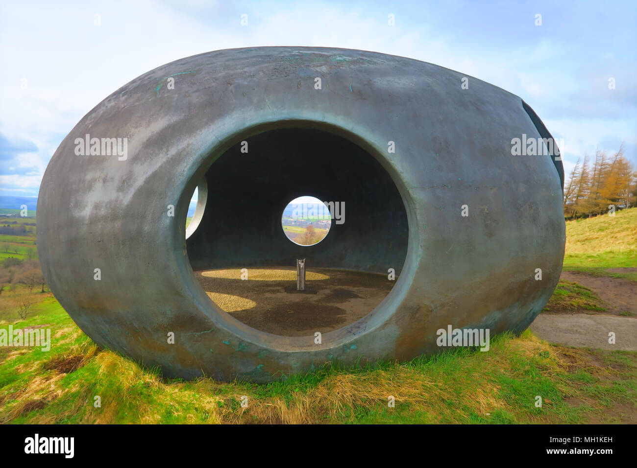 Atom panopticon hi-res stock photography and images - Alamy