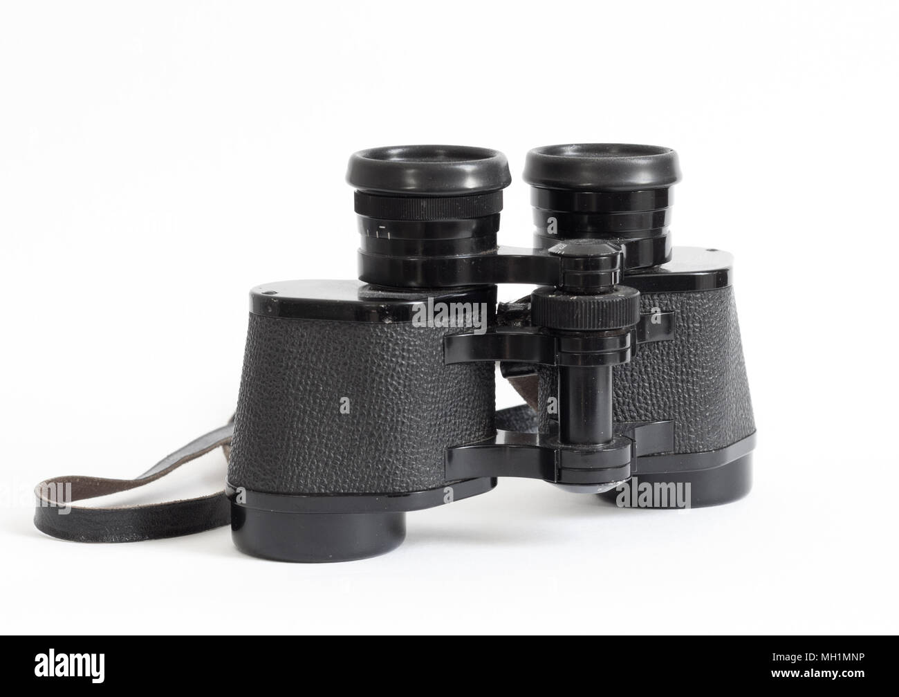 vintage binoculars isolated Stock Photo - Alamy