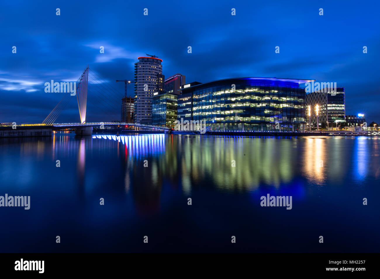 Mediacityuk architecture hi-res stock photography and images - Alamy