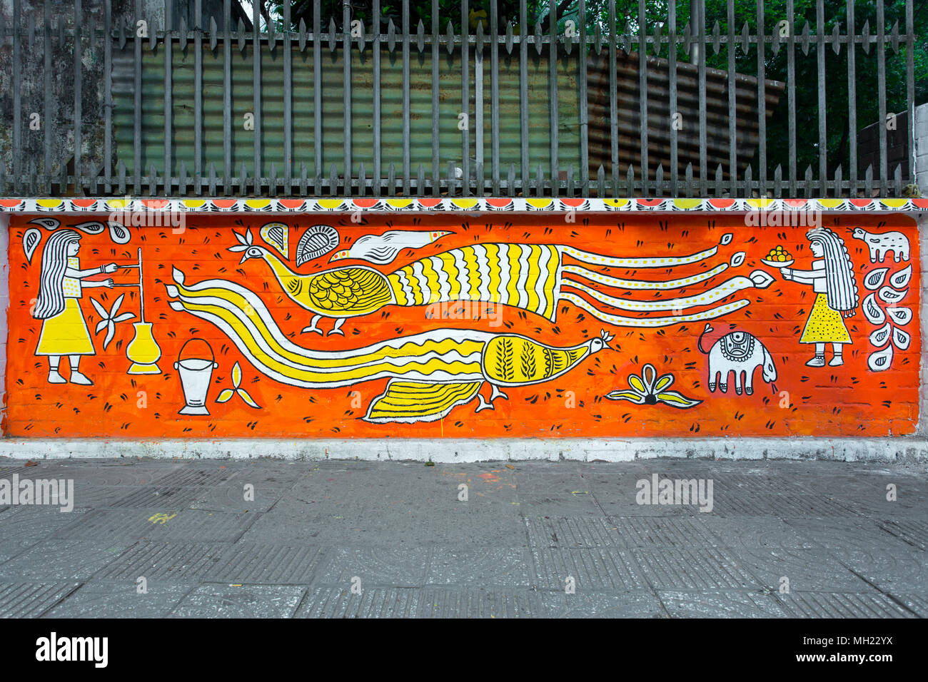 Dhaka University Fine Arts (FFA) student paints to their institute wall ...