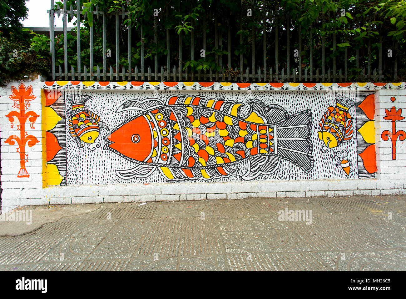 Dhaka University Fine Arts (FFA) student paints to their institute wall ...