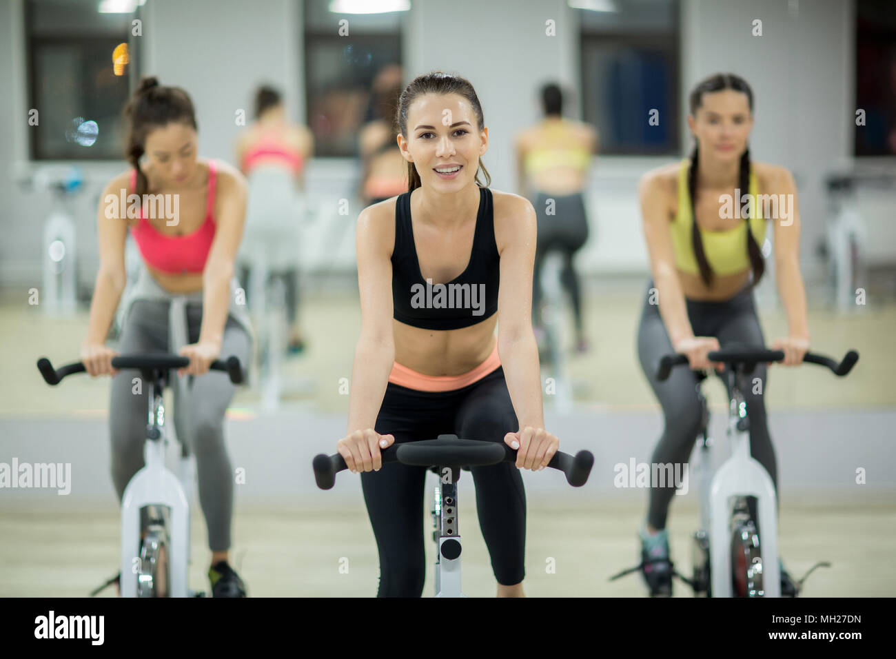 Fitness first gym hi-res stock photography and images - Alamy