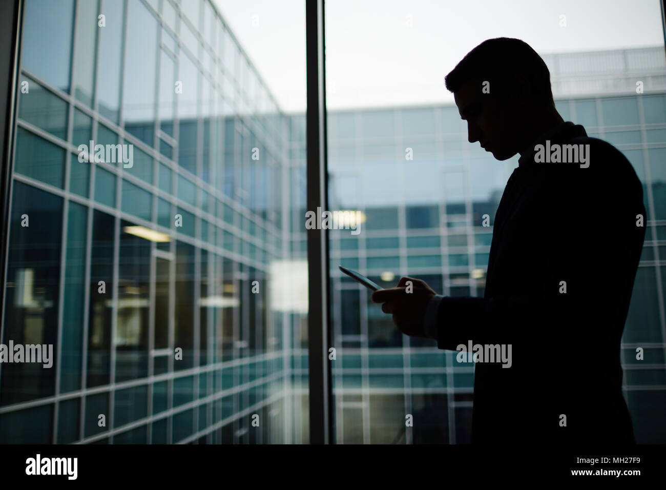 Employee transfer hi-res stock photography and images - Alamy