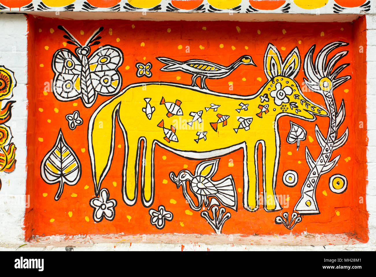 Dhaka University Fine Arts (FFA) student paints to their institute wall ...