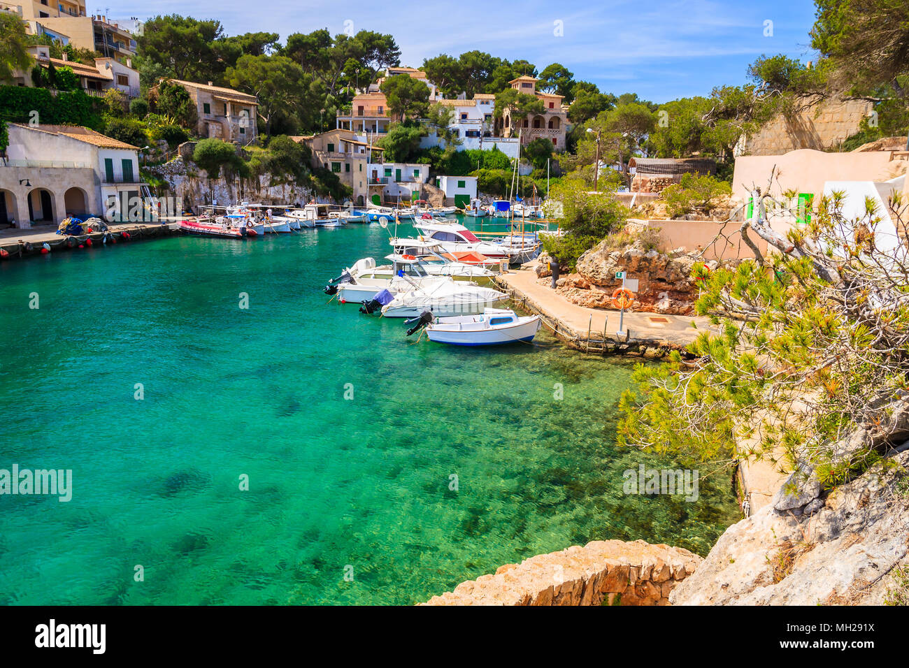 Typical fishing boats in beautiful port, Cala Figuera village, Majorca ...