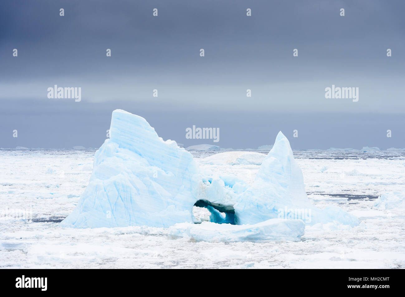 Ice landscape of SOuth Georgia Stock Photo - Alamy