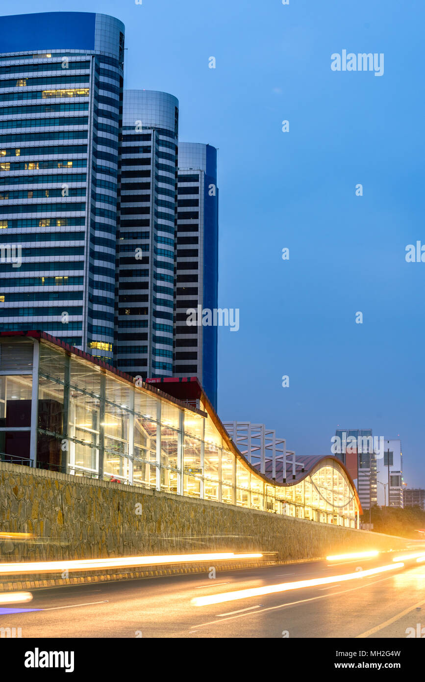 The Rawalpindi-Islamabad Metrobus was built in 2015 to connect ...