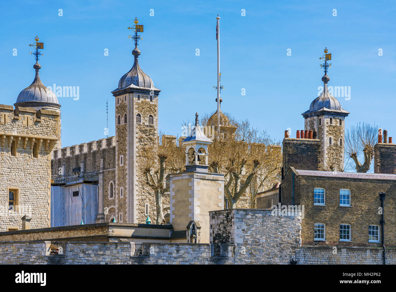 Traditional architecture of the Tower of London Stock Photo - Alamy