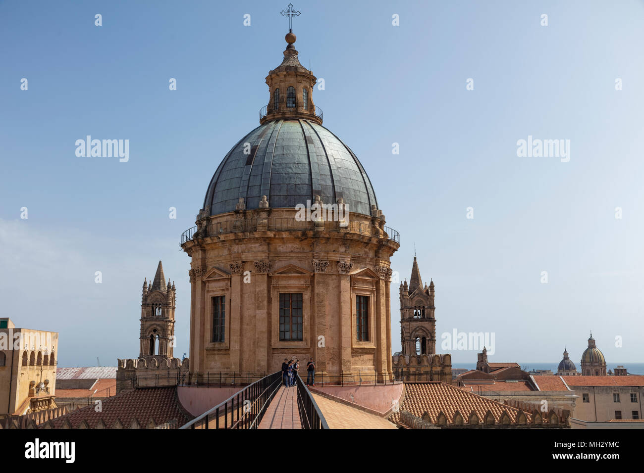 Dome of Palermo Cathedral in Sicily Stock Photo - Alamy