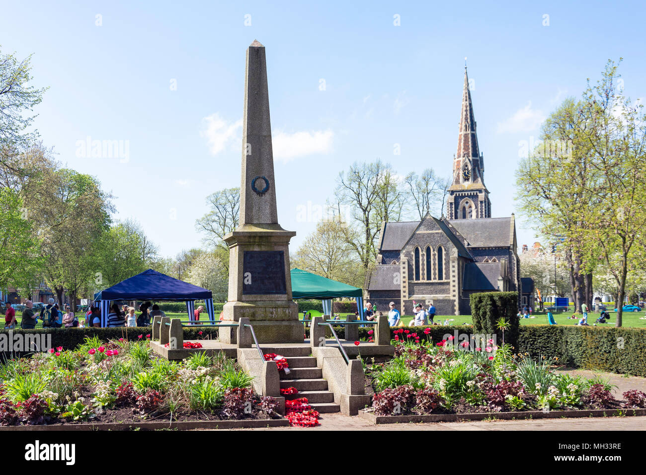 London chiswick park hi-res stock photography and images - Alamy