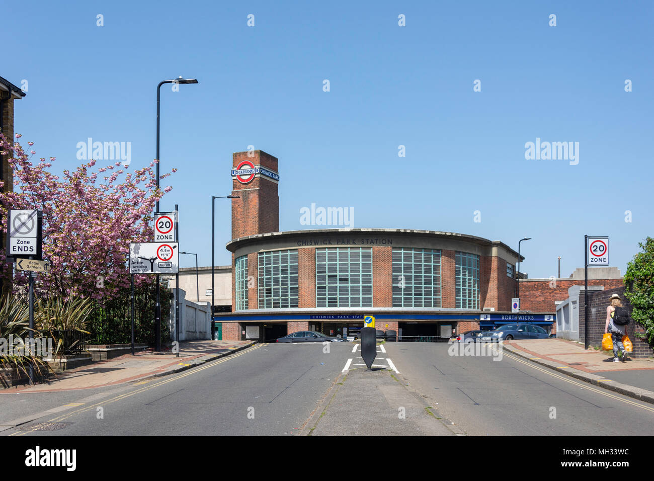 Art deco chiswick park underground station from acton lane borou hi-res ...