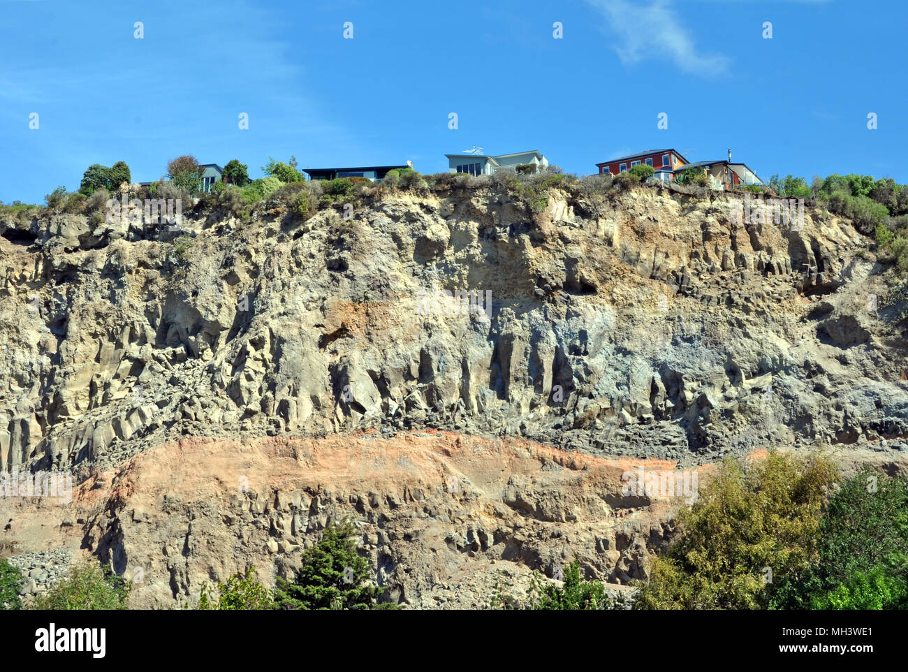 Christchurch earthquake damage house hi-res stock photography and ...
