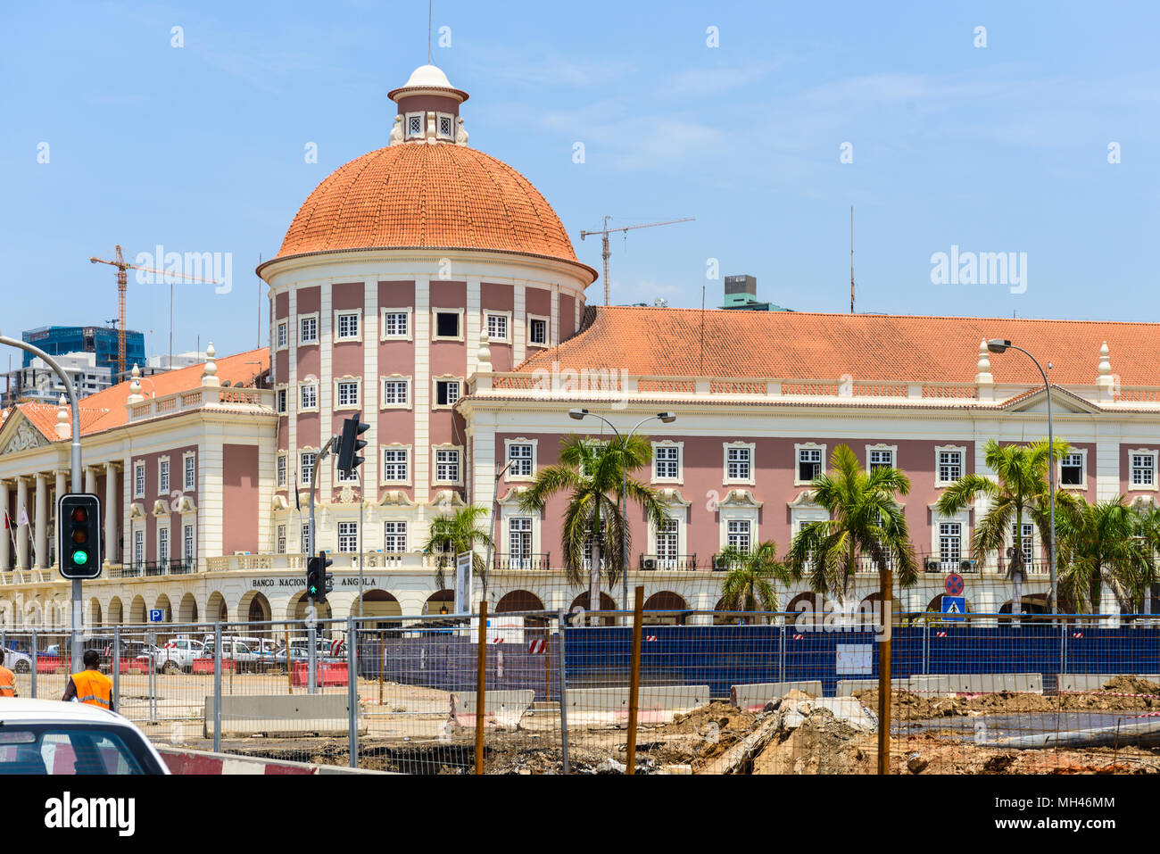 Angola national bank hi-res stock photography and images - Alamy