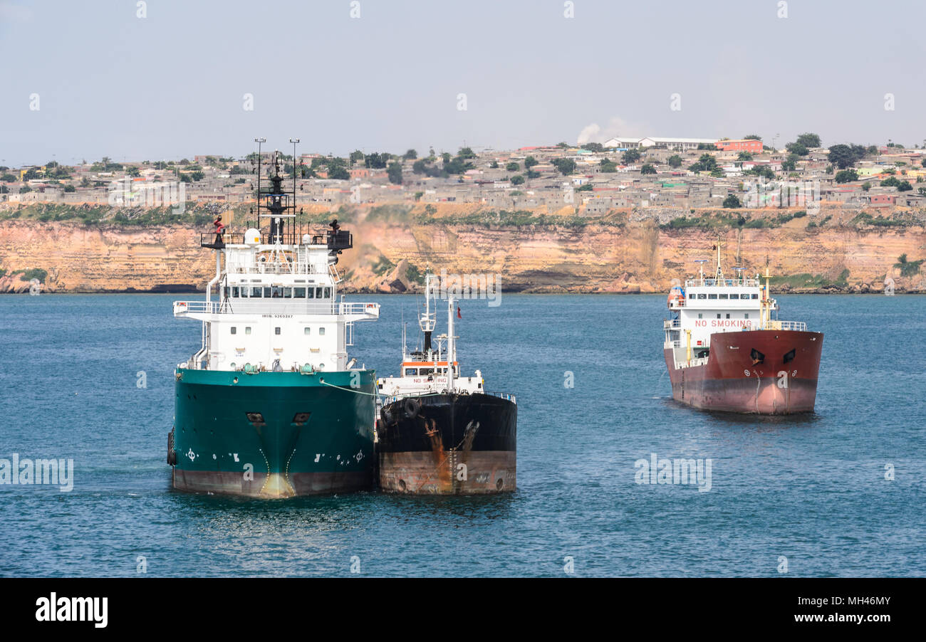 Luanda bay capital angola africa hi-res stock photography and images ...
