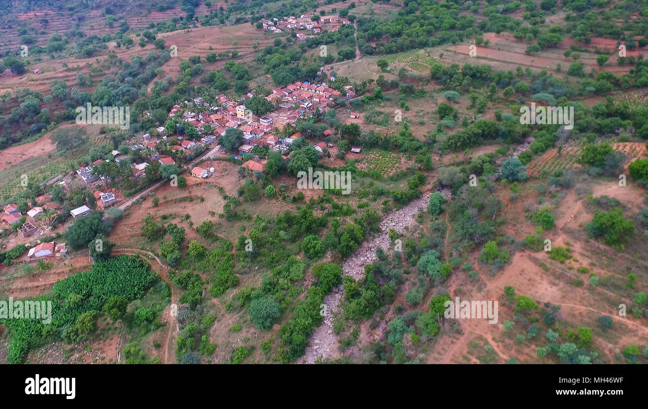 Sun shining down on land hi-res stock photography and images - Alamy