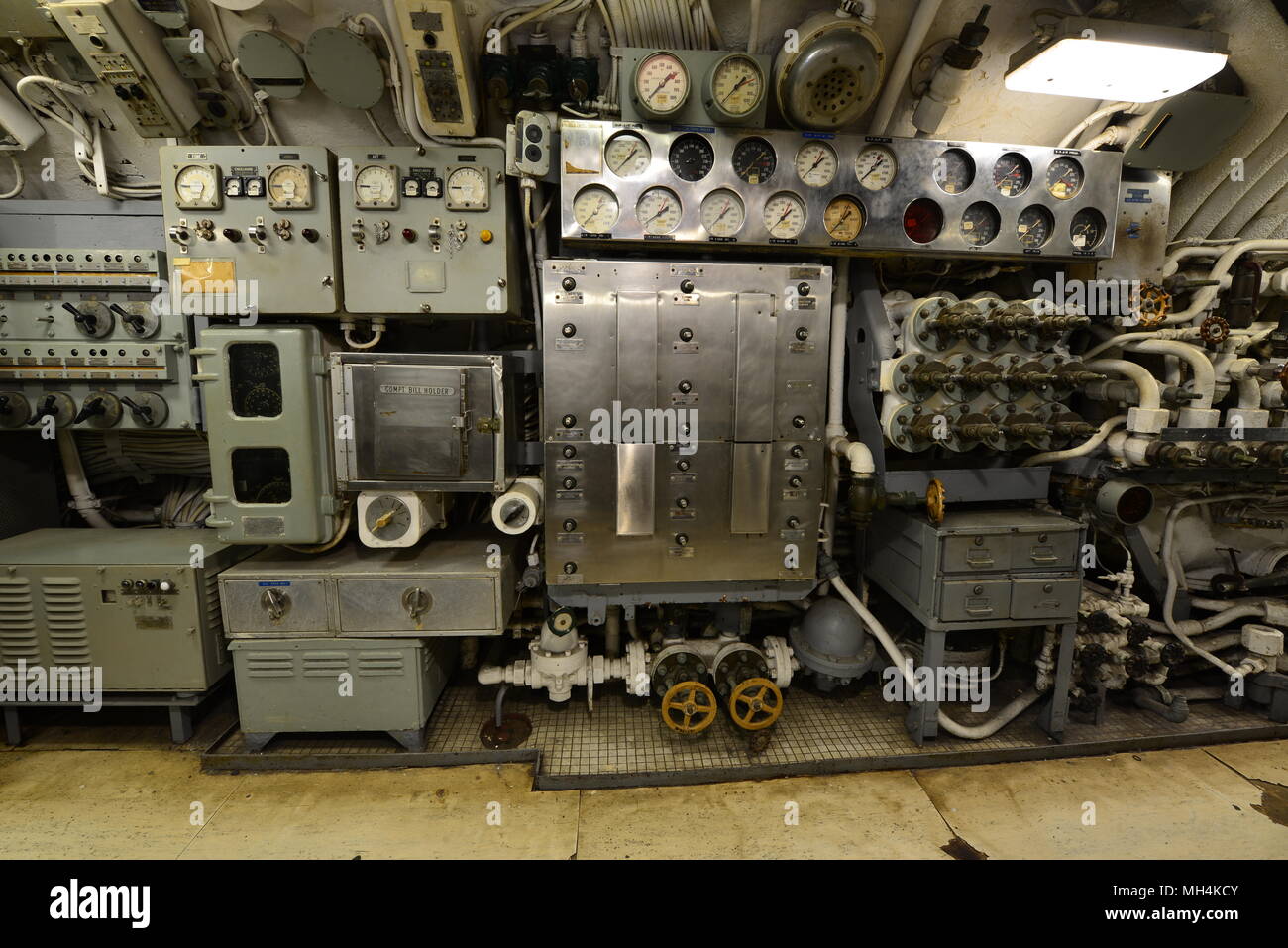 The inside of USS Clamagore a Guppy class submarine Stock Photo - Alamy