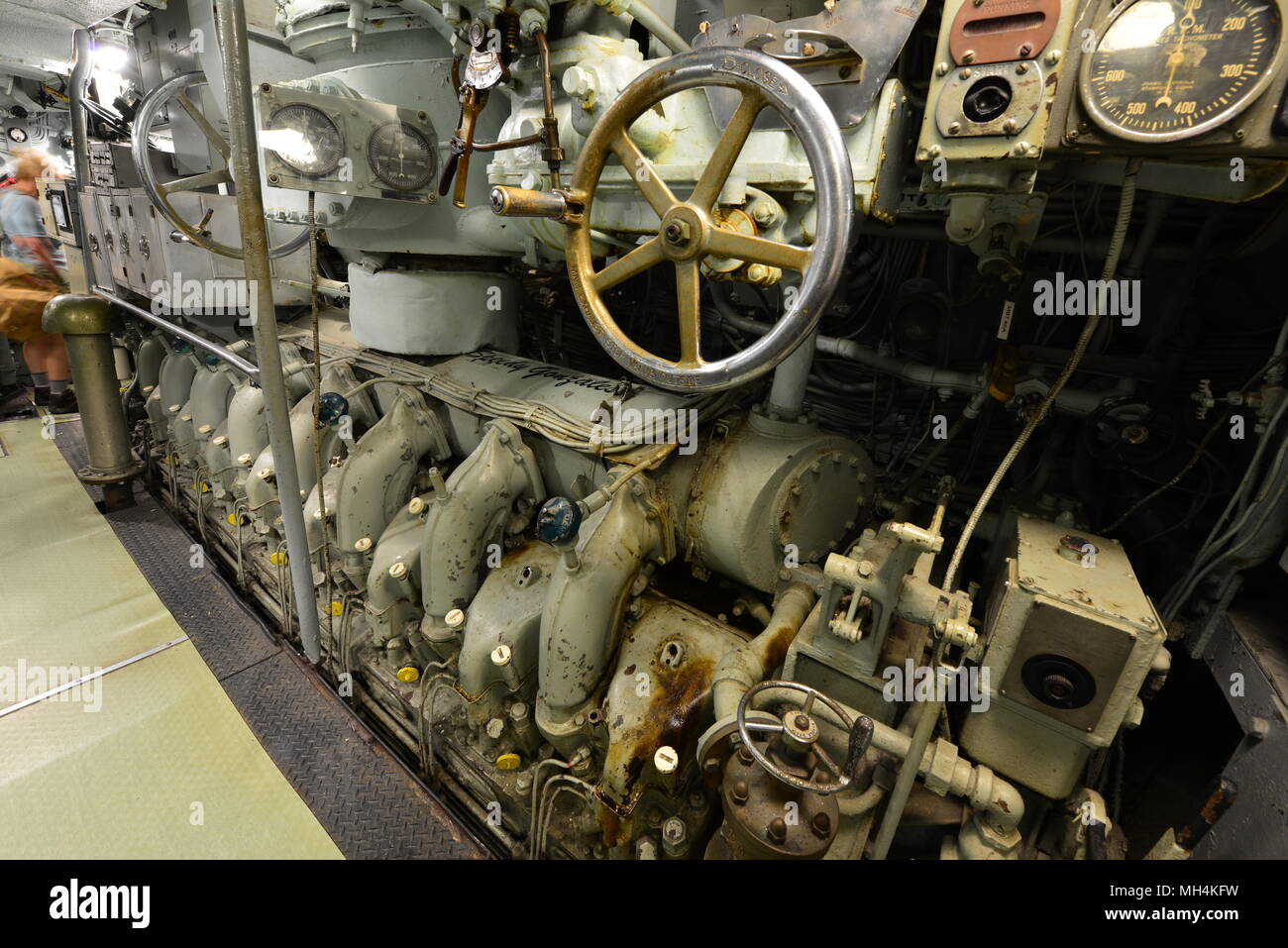 The inside of USS Clamagore a Guppy class submarine Stock Photo - Alamy
