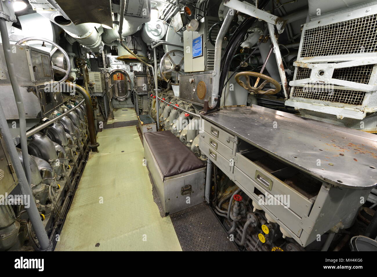 The inside of USS Clamagore a Guppy class submarine Stock Photo - Alamy