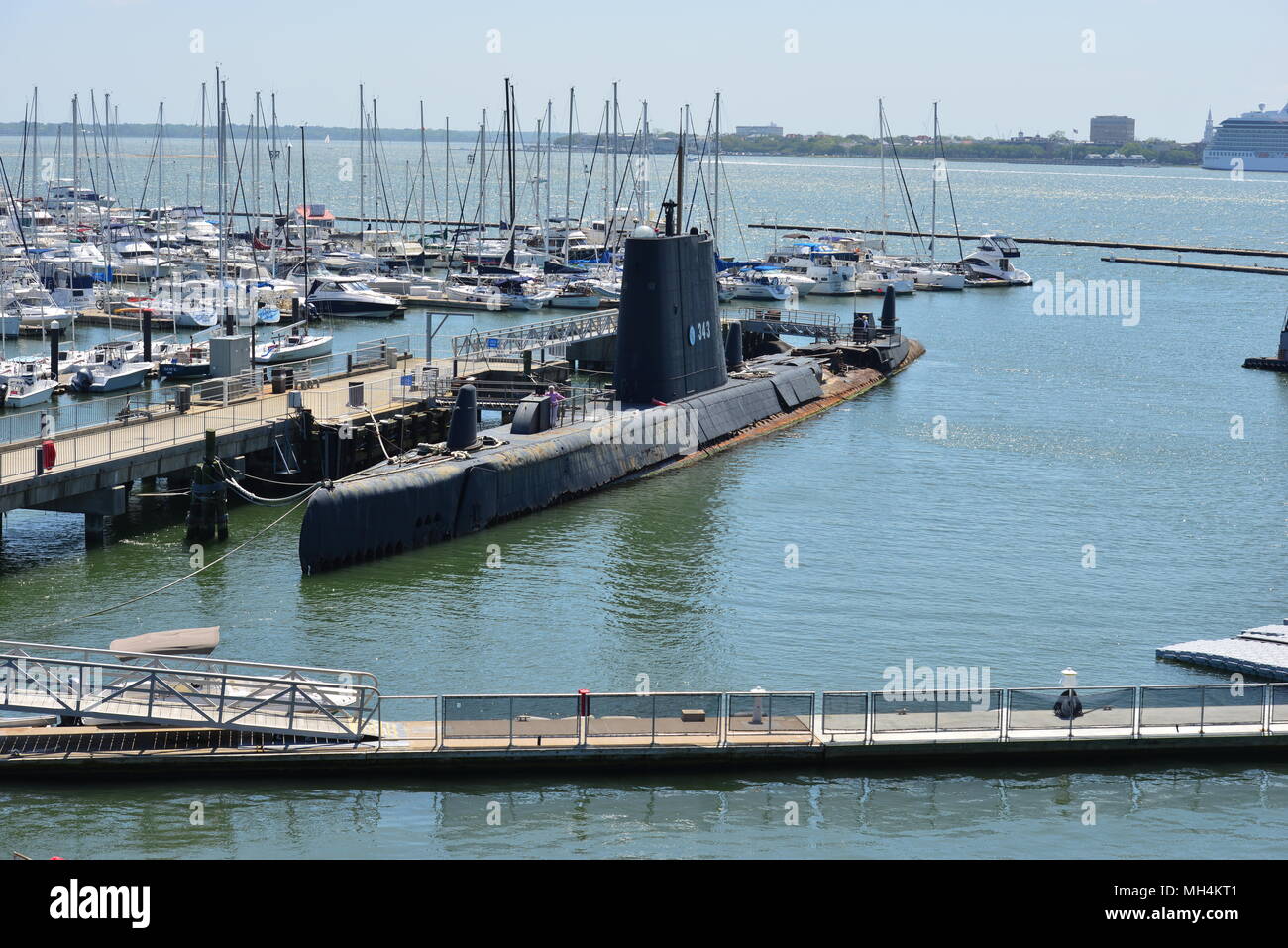 USS Clamagore as Guppy type submarine Stock Photo - Alamy