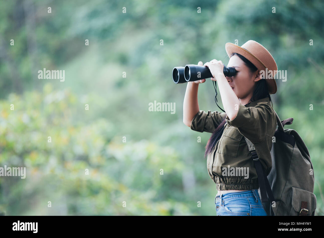 Rainforest hike binoculars hi-res stock photography and images - Alamy