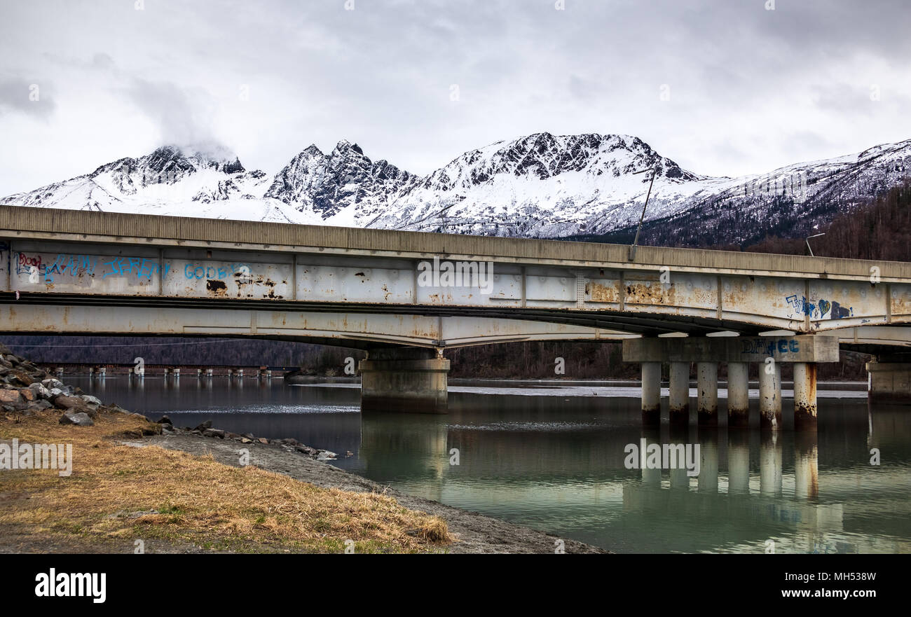 Knik River Bridge and Chugach Mountains. Glenn Highway. The Knik River ...