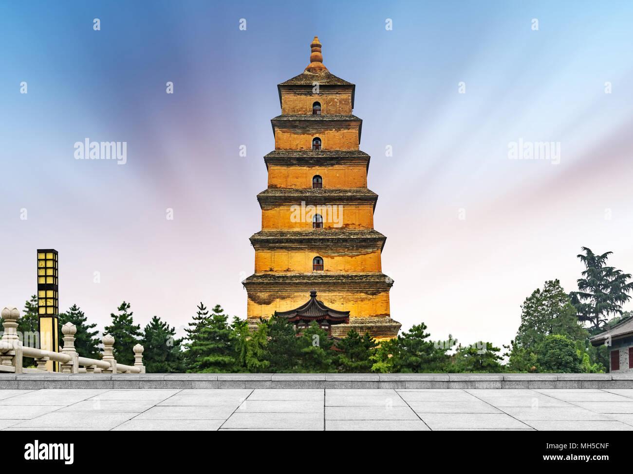 Giant Wild Goose Pagoda in the Morning, Xi'an, China Stock Photo - Alamy