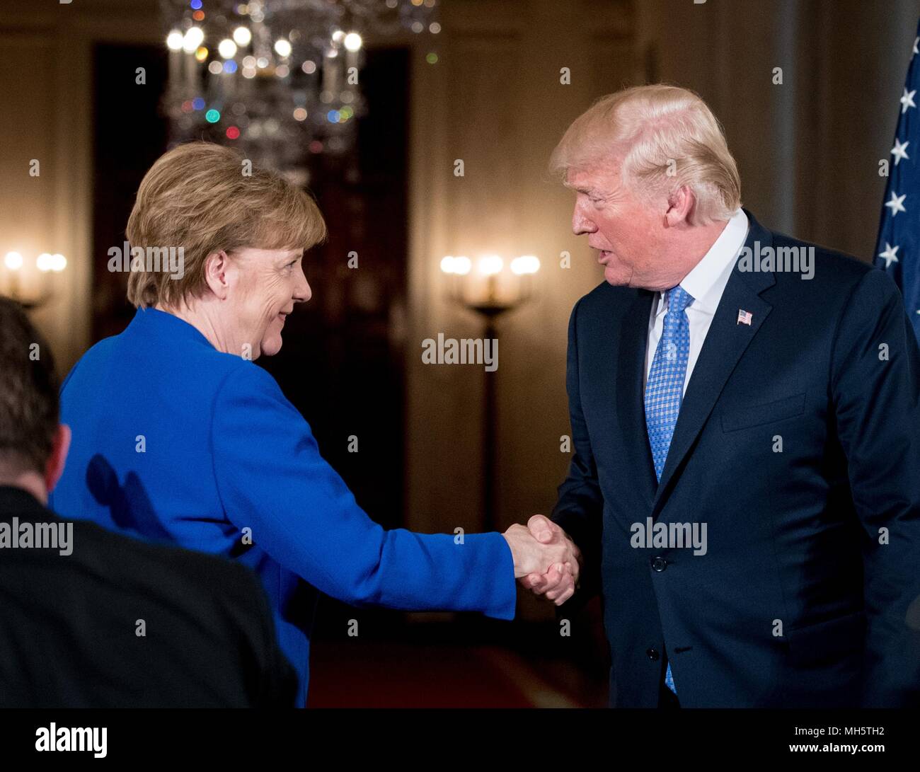 27 April 2018, USA, Washington: German Chancellor Angela Merkel (CDU ...