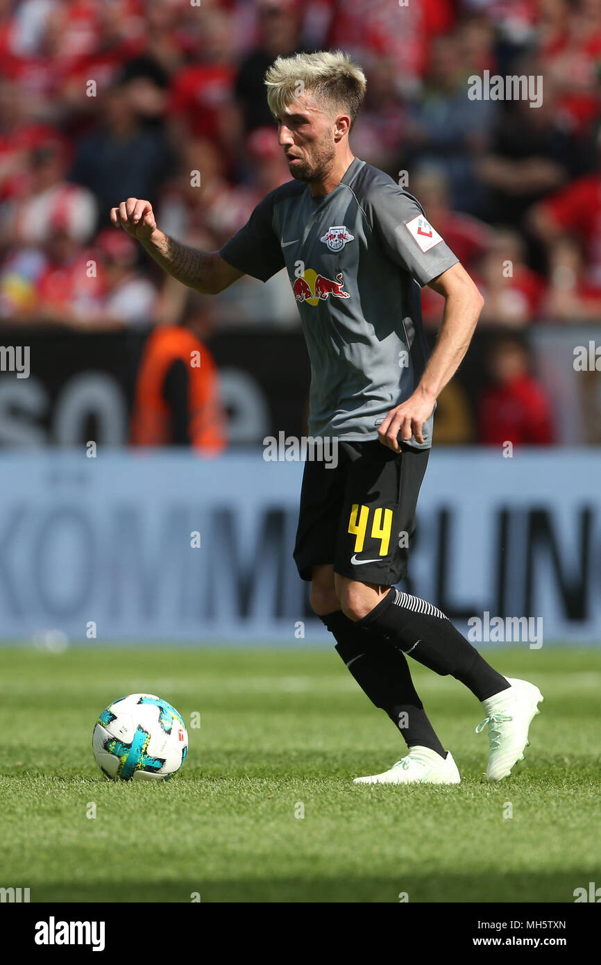 Kevin mains hi-res stock photography and images - Alamy