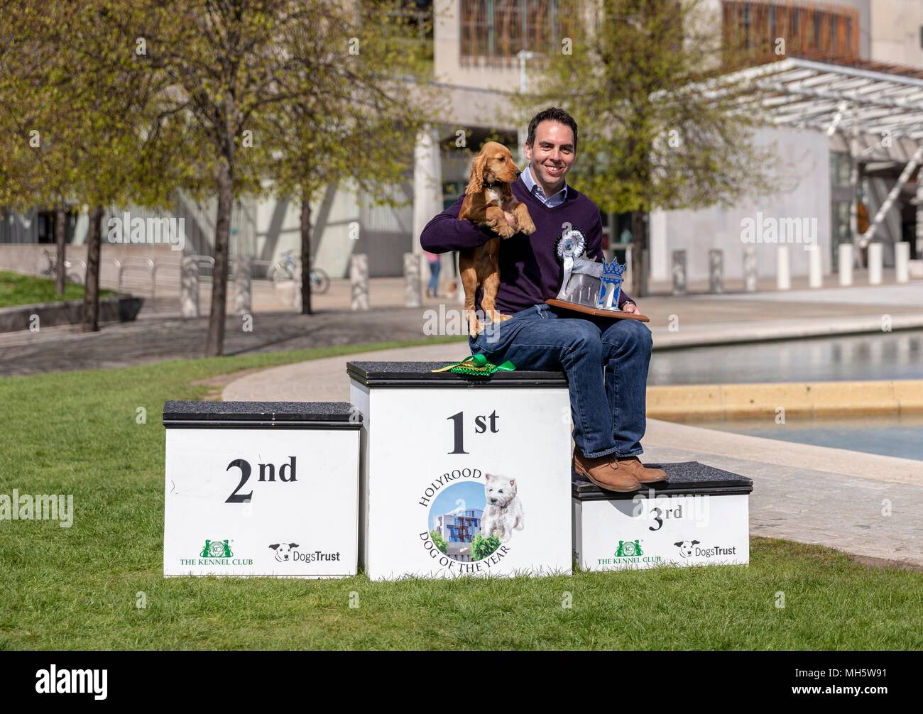 Edinburgh, UK. 30th April 2018. Politicians and their dogs demonstrate ...