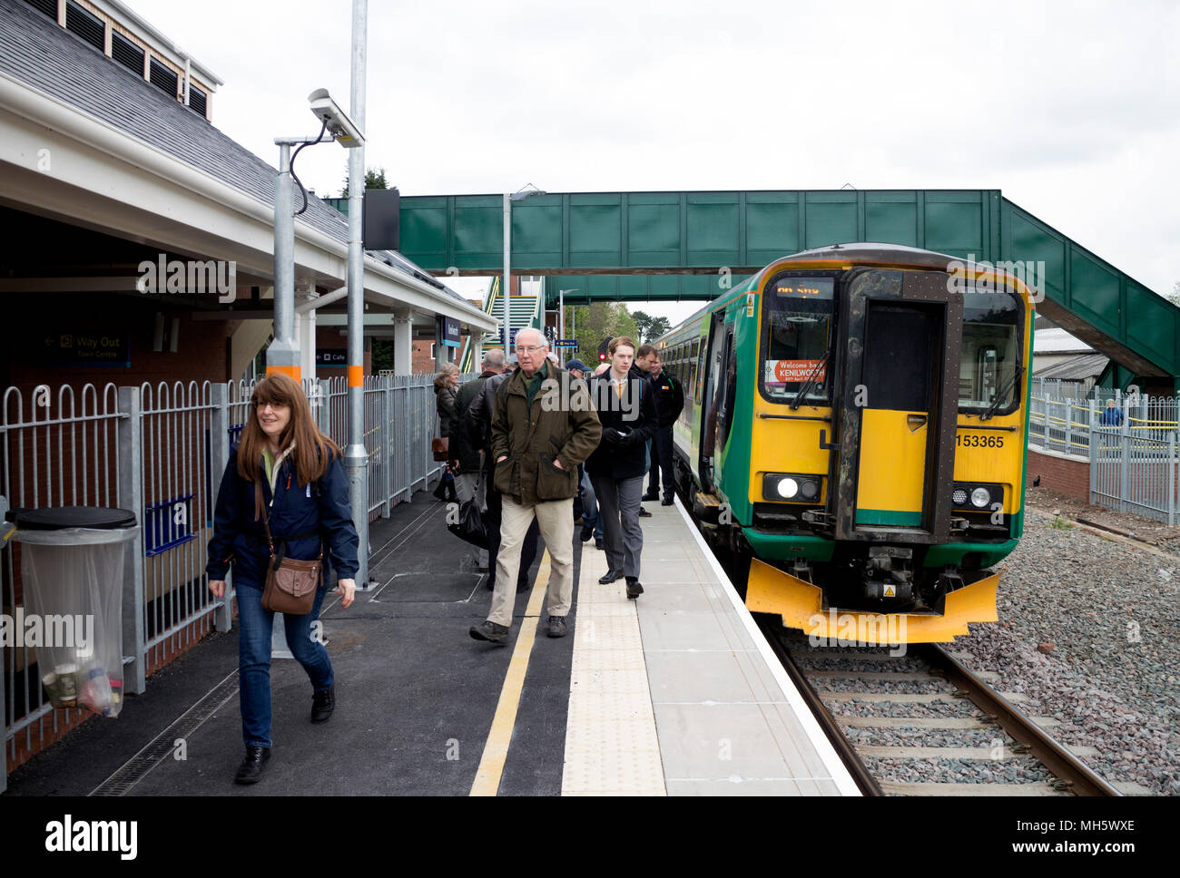 Dr beeching leaving british railways hi-res stock photography and ...