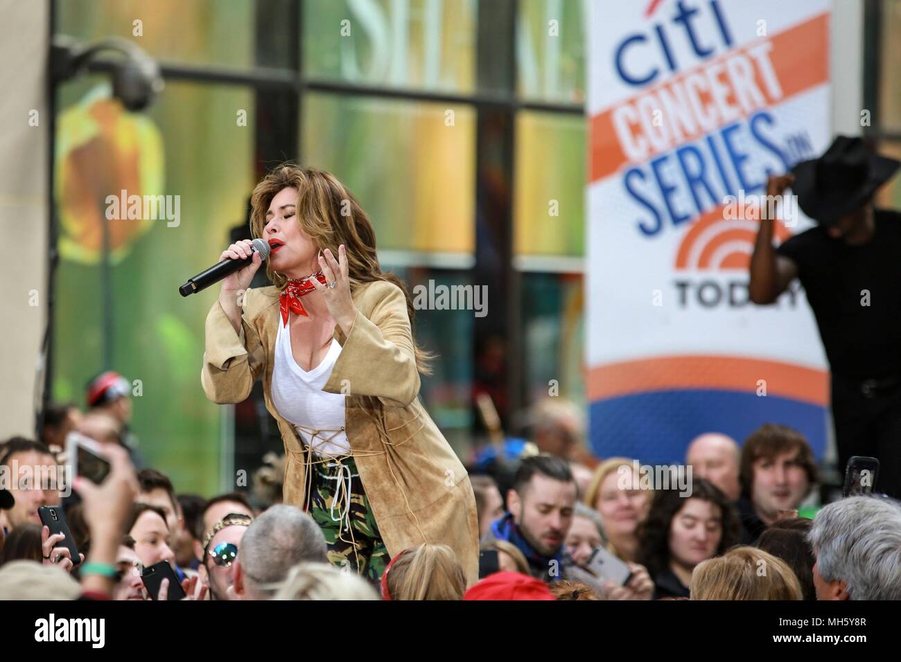 Shania Twain on stage for Shania Twain in Concert on the NBC Today Show ...