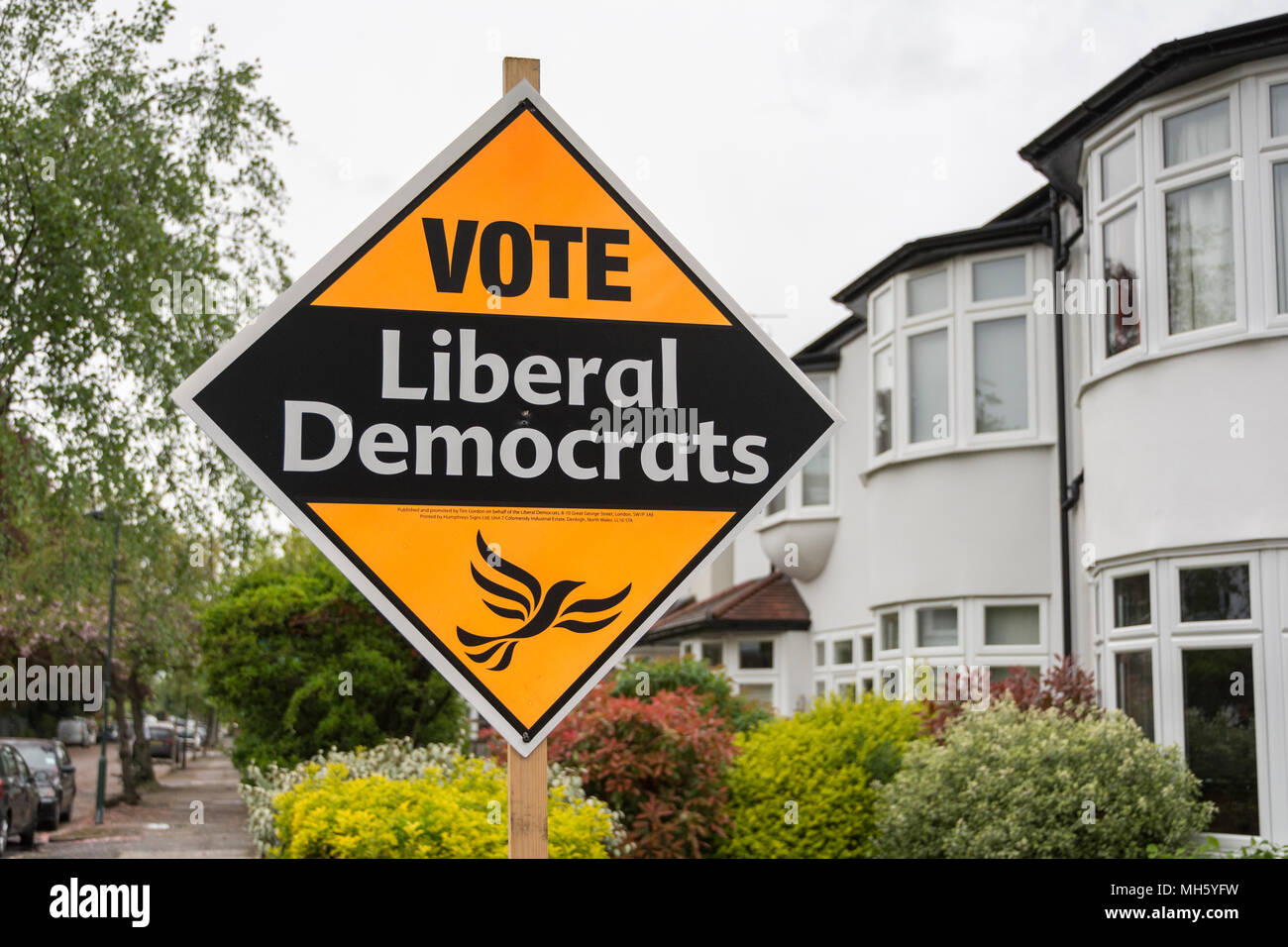 Local Election Party Political banners and hoardings going up in Barnes ...