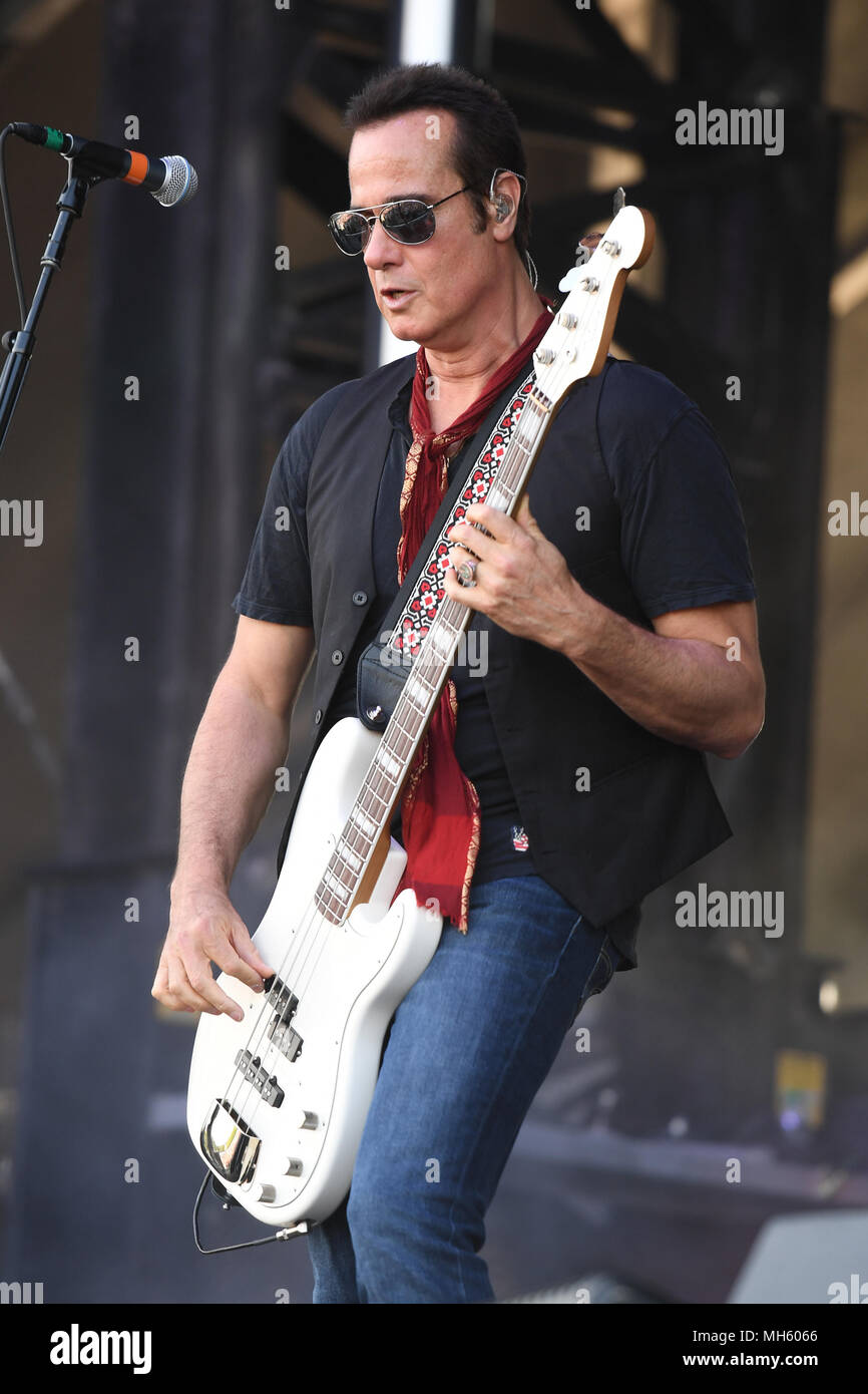 Sunrise FL, USA. 29th Apr, 2018. Robert DeLeo of Stone Temple Pilots ...
