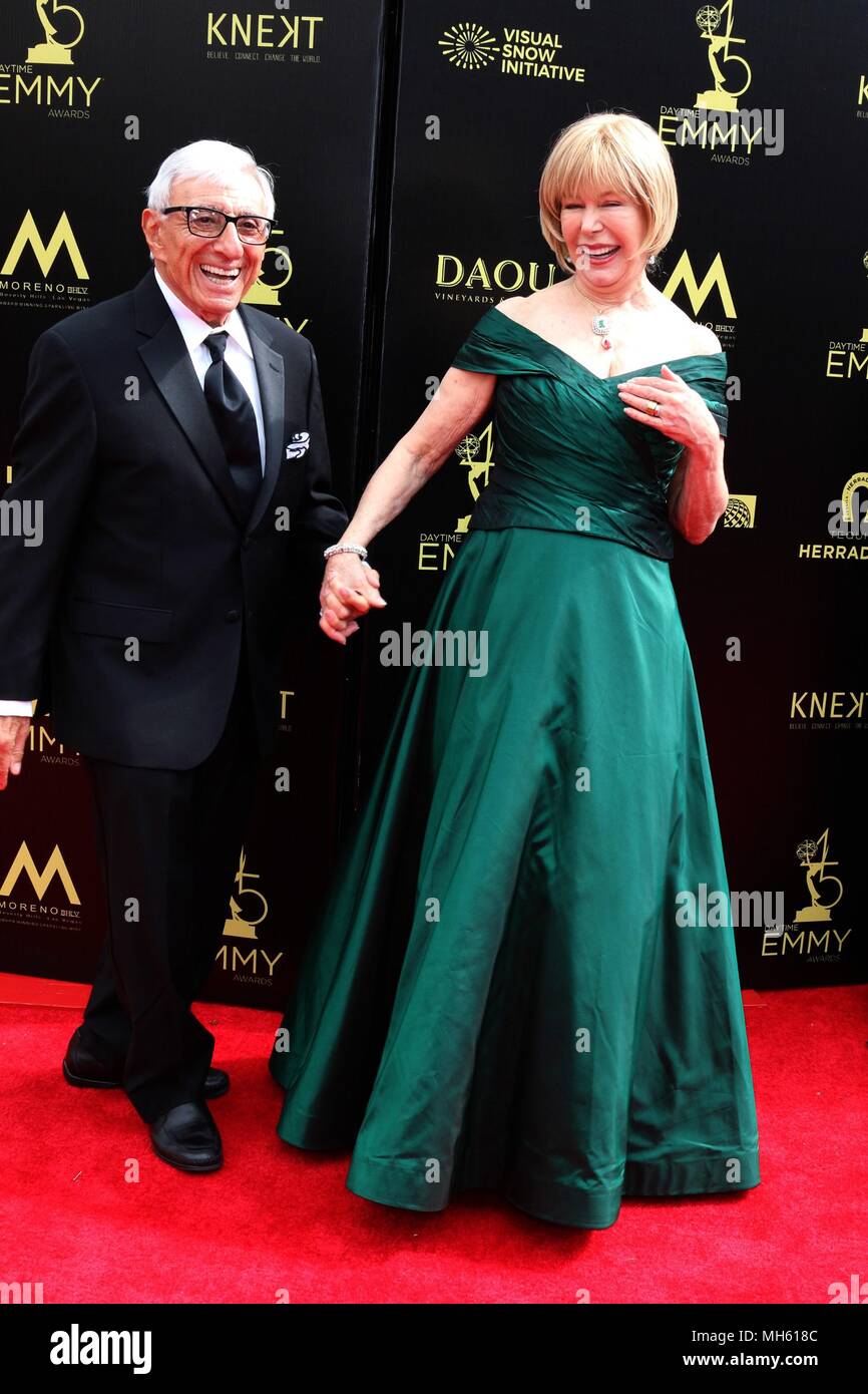 Jamie farr hi-res stock photography and images - Alamy