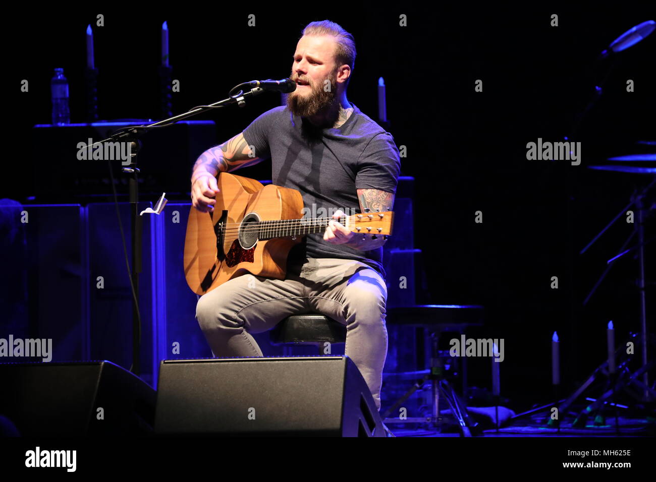 Beth elliott hi-res stock photography and images - Alamy