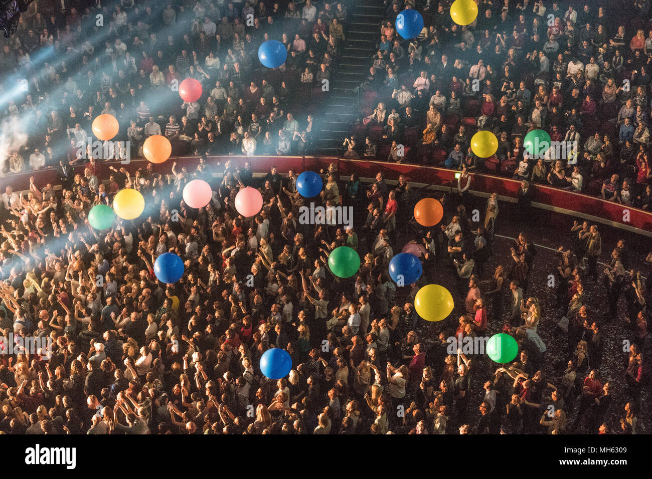 Balloons at a Walk Off The Earth gig at The Royal Albert Hall in London ...