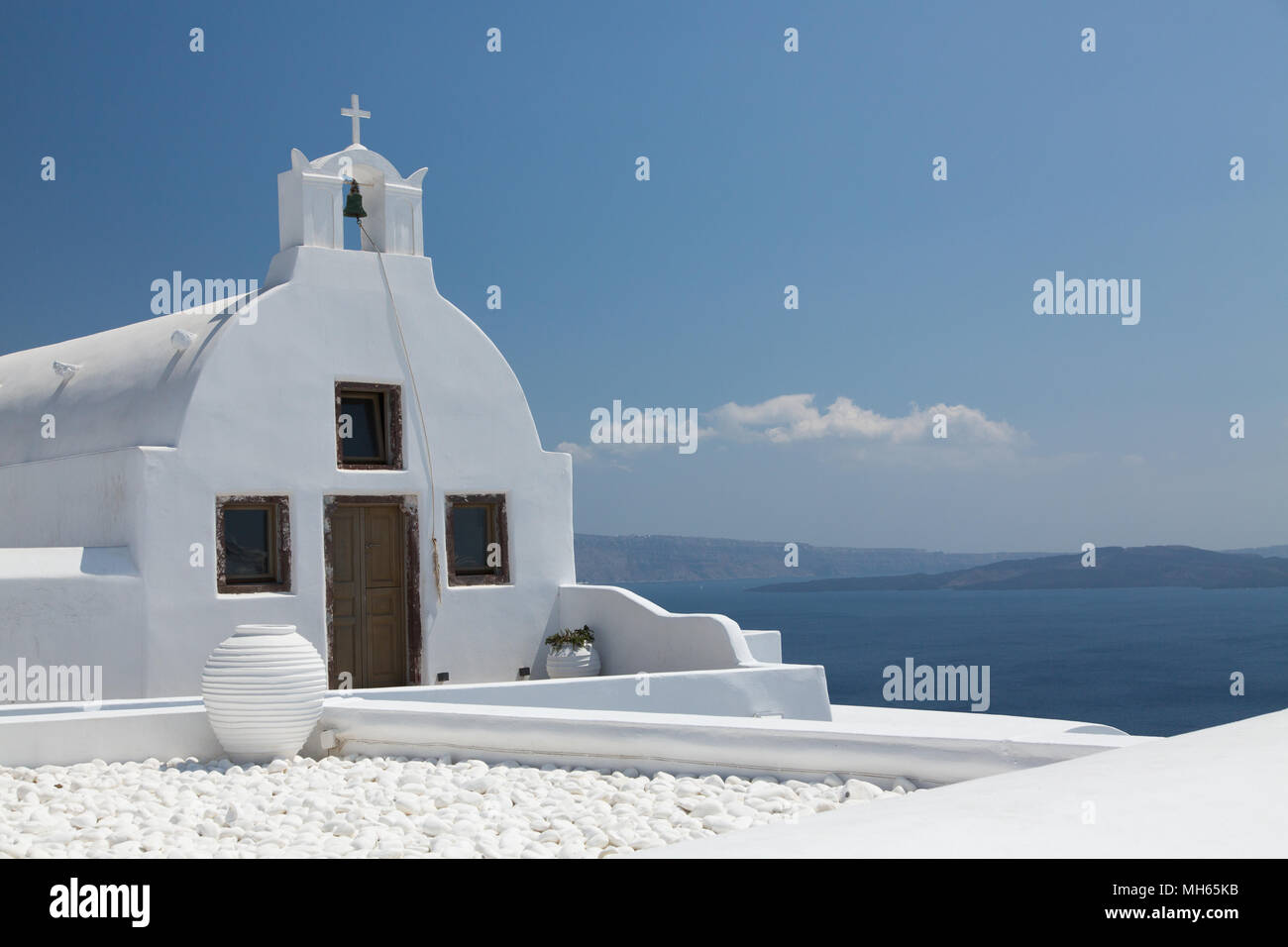 Church by the ocean hi-res stock photography and images - Alamy