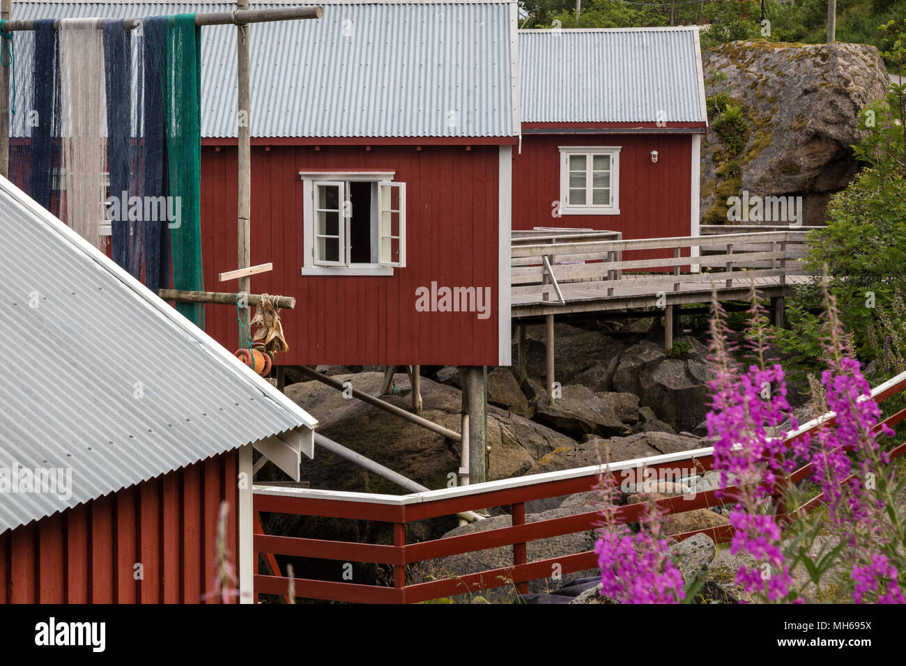 Red fishing huts in Norway Stock Photo - Alamy