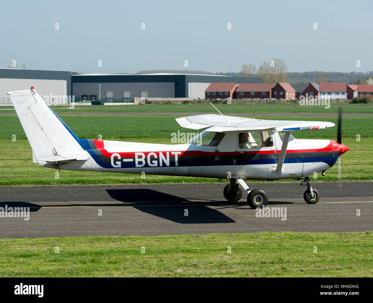 Cessna f152 hi-res stock photography and images - Alamy