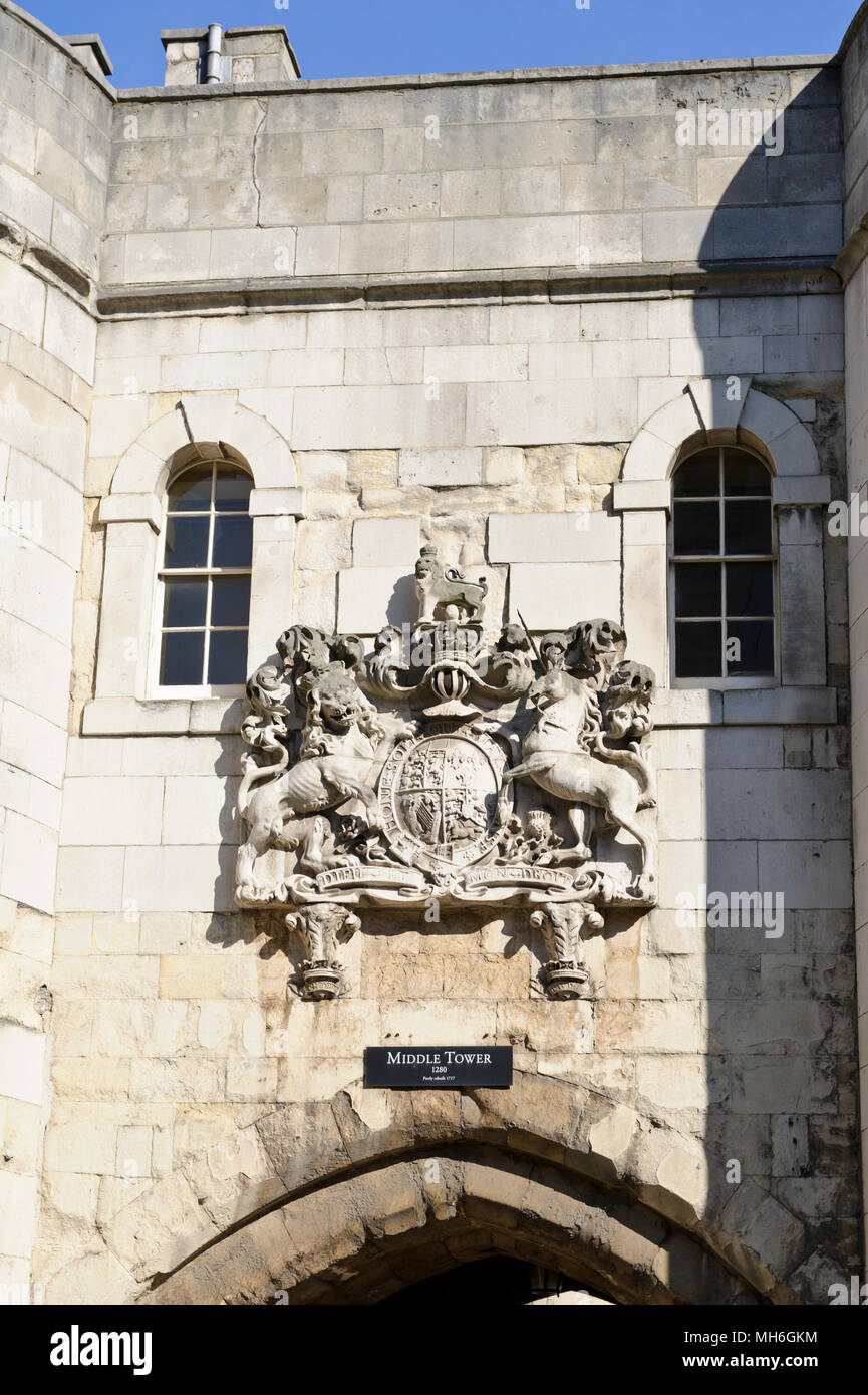 Royal Crest above the entrance to the Middle tower of the Tower of ...