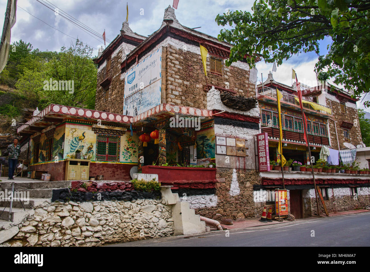 Traditional Tibetan homes in the charming village of Jiaju, Sichuan ...