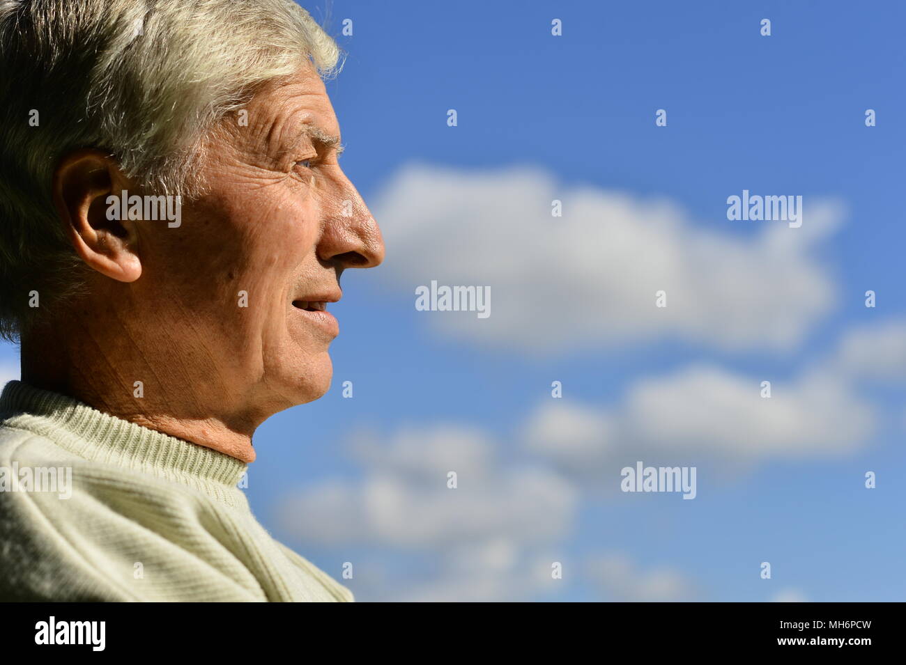 Blue backdrop man hi-res stock photography and images - Alamy
