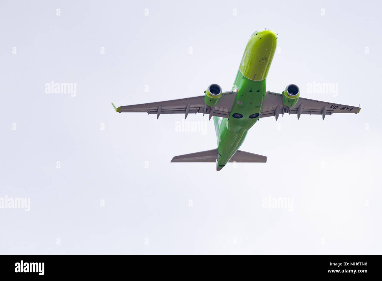 Novosibirsk, Russia - April 27, 2018: Embraer 170-100SU VQ-BYA S7 ...