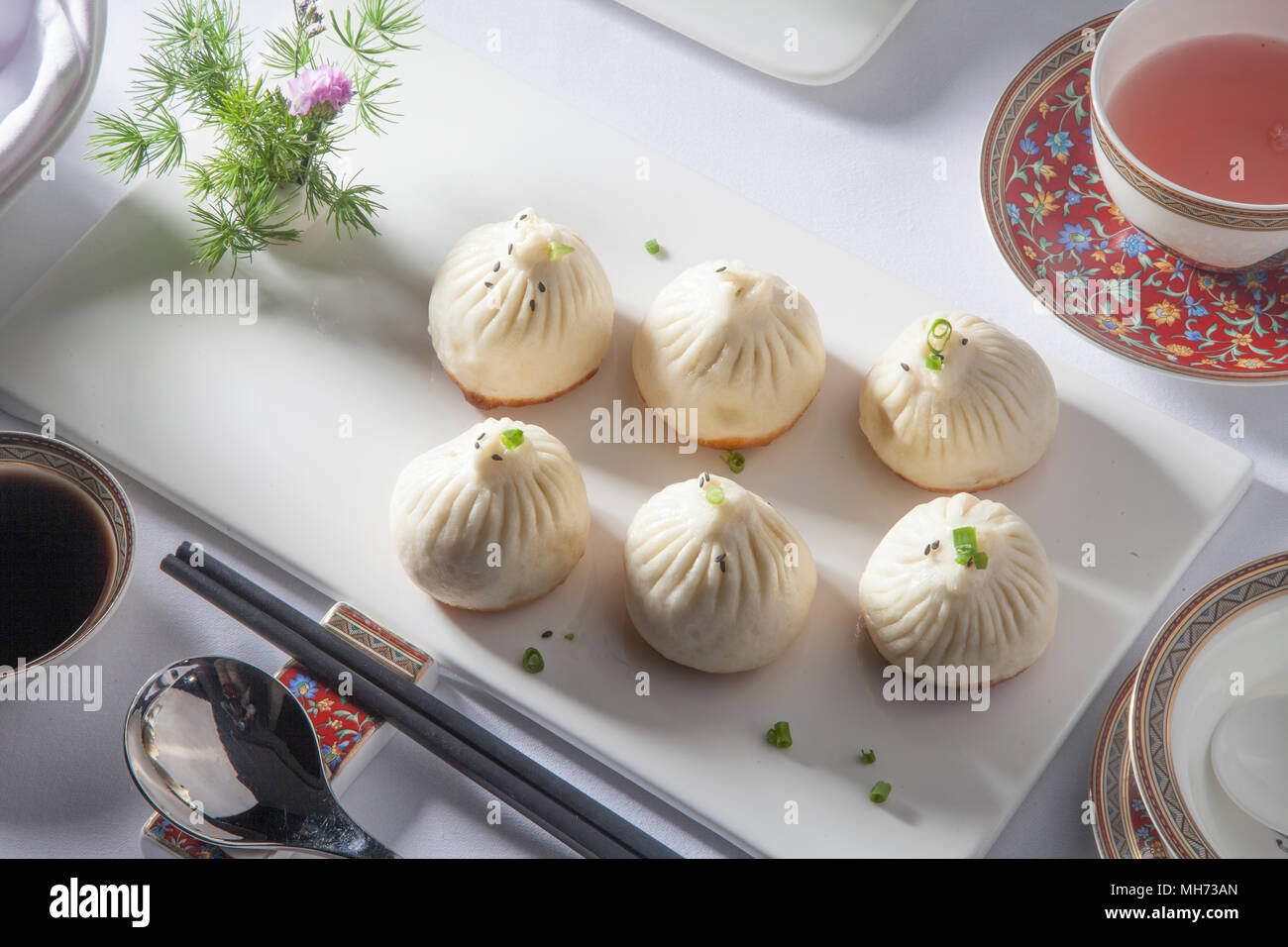 Chinese food shanghai fried hi-res stock photography and images - Alamy