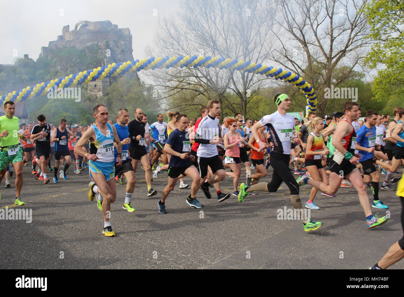 Long distance running race hi-res stock photography and images - Alamy