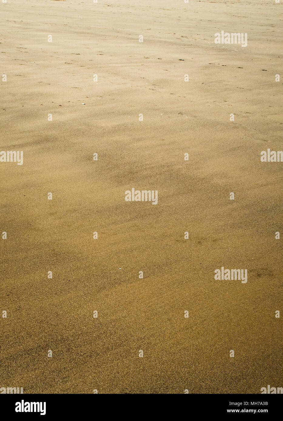 Hit the sand hi-res stock photography and images - Alamy